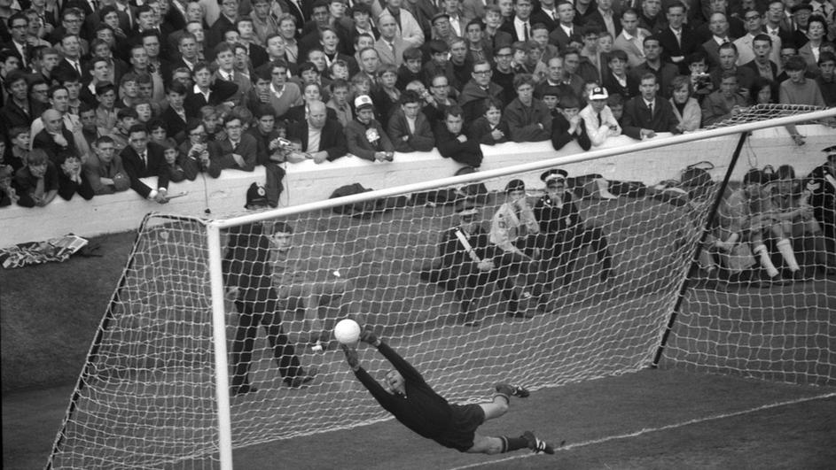 Les ballons de la coupe d'Europe depuis 1960 - SGBALL